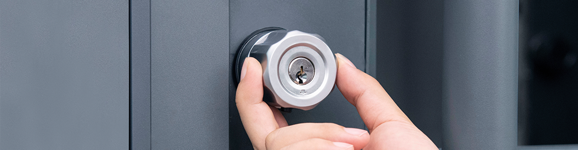 Twist to Lock – Easilok’s Keyless Locking System for Secure Doors ...